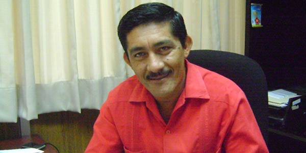 Enoc Hernández promotor de la violencia contra las mujeres