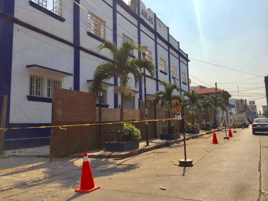 Restauran las instalaciones de la Escuela Secundaria del Estado