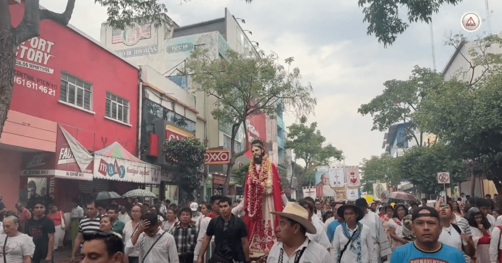 ¡Hizo el milagro y llovió! Inició la fiesta de San Marcos